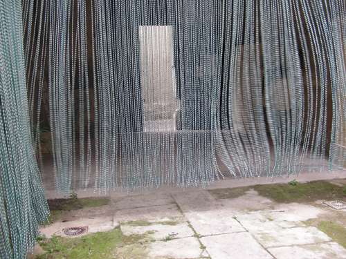 Gallery of Flying Walls / ateliermob - 13