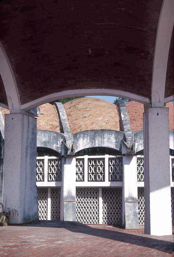 Gallery of "Unfinished Spaces" Portrays Vindicated Architects of Cuba's ...