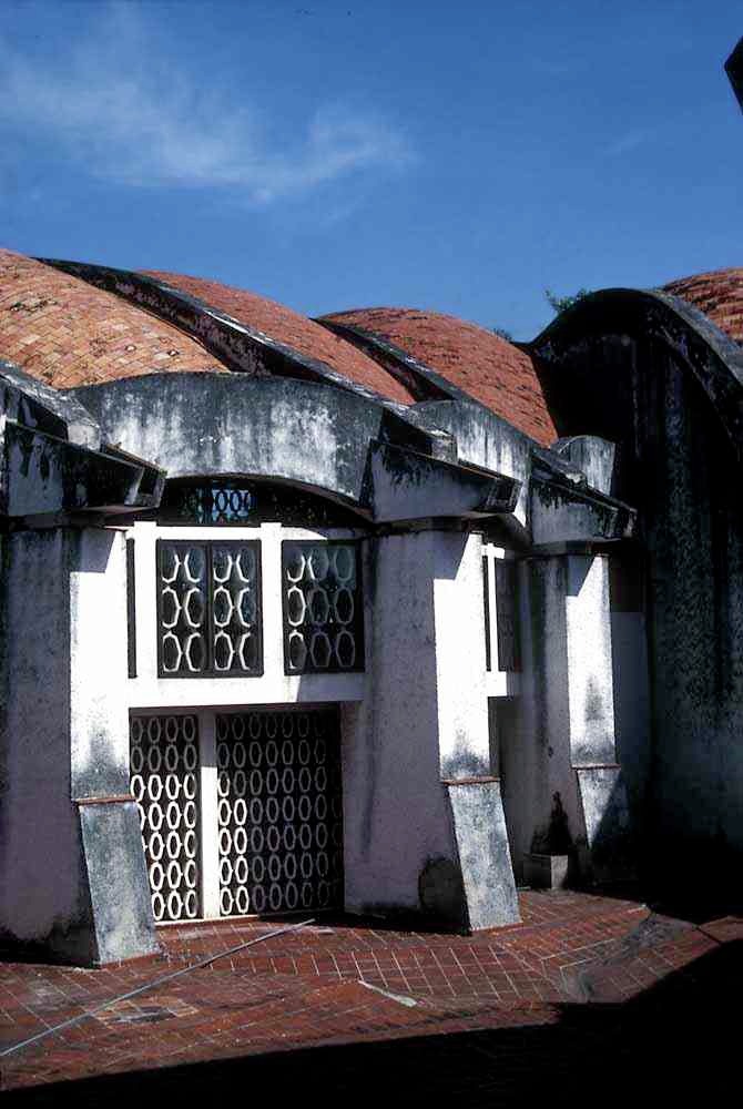 Gallery of "Unfinished Spaces" Portrays Vindicated Architects of Cuba's ...
