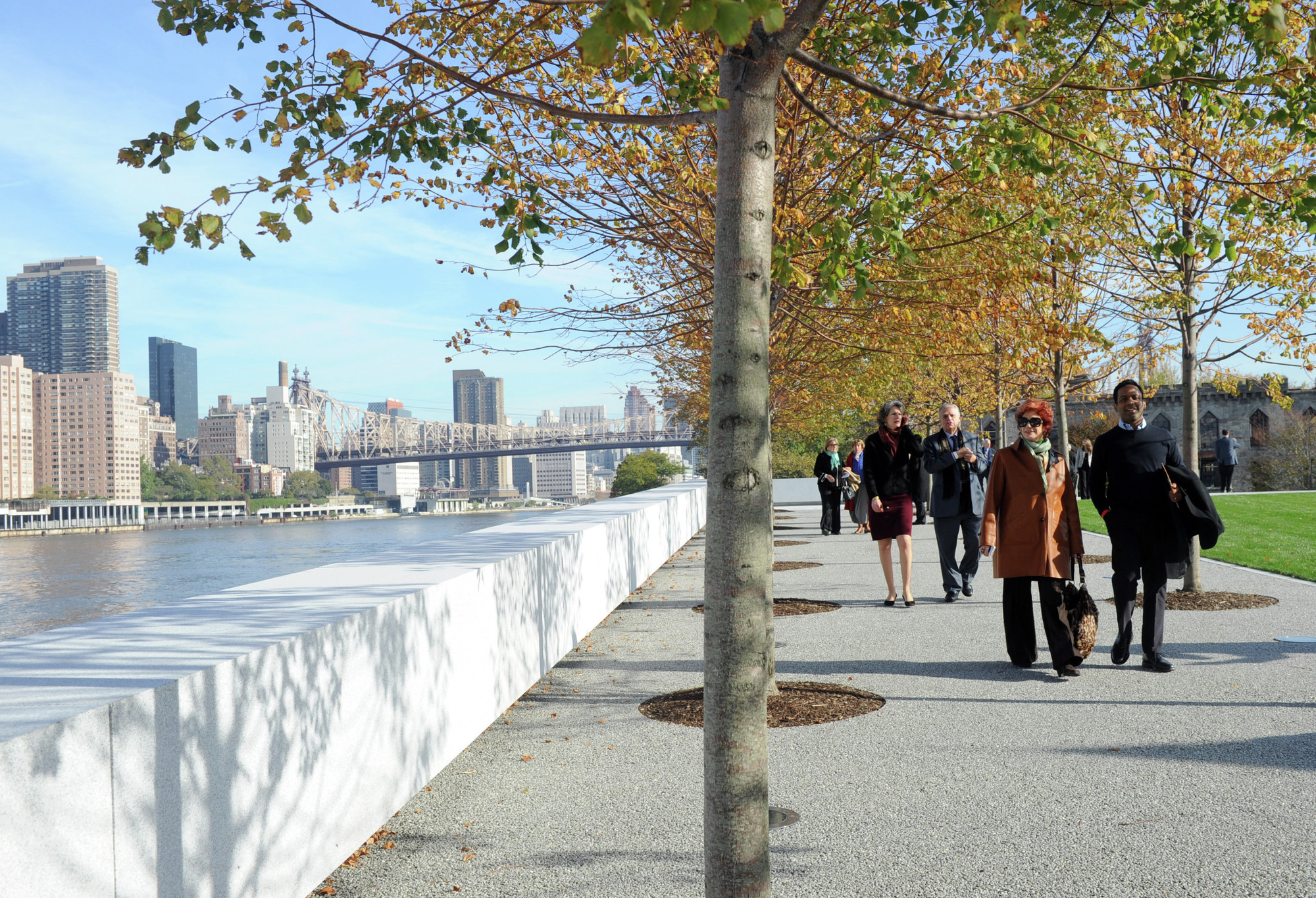 Gallery of Kahn's FDR Four Freedoms Park Opens in NYC! - 7