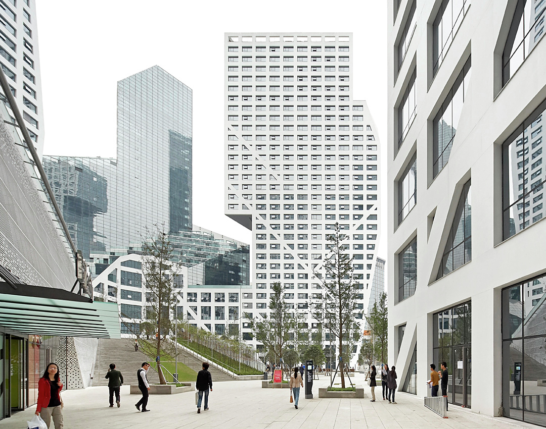 Gallery of Sliced Porosity Block / Steven Holl Architects, by Hufton ...