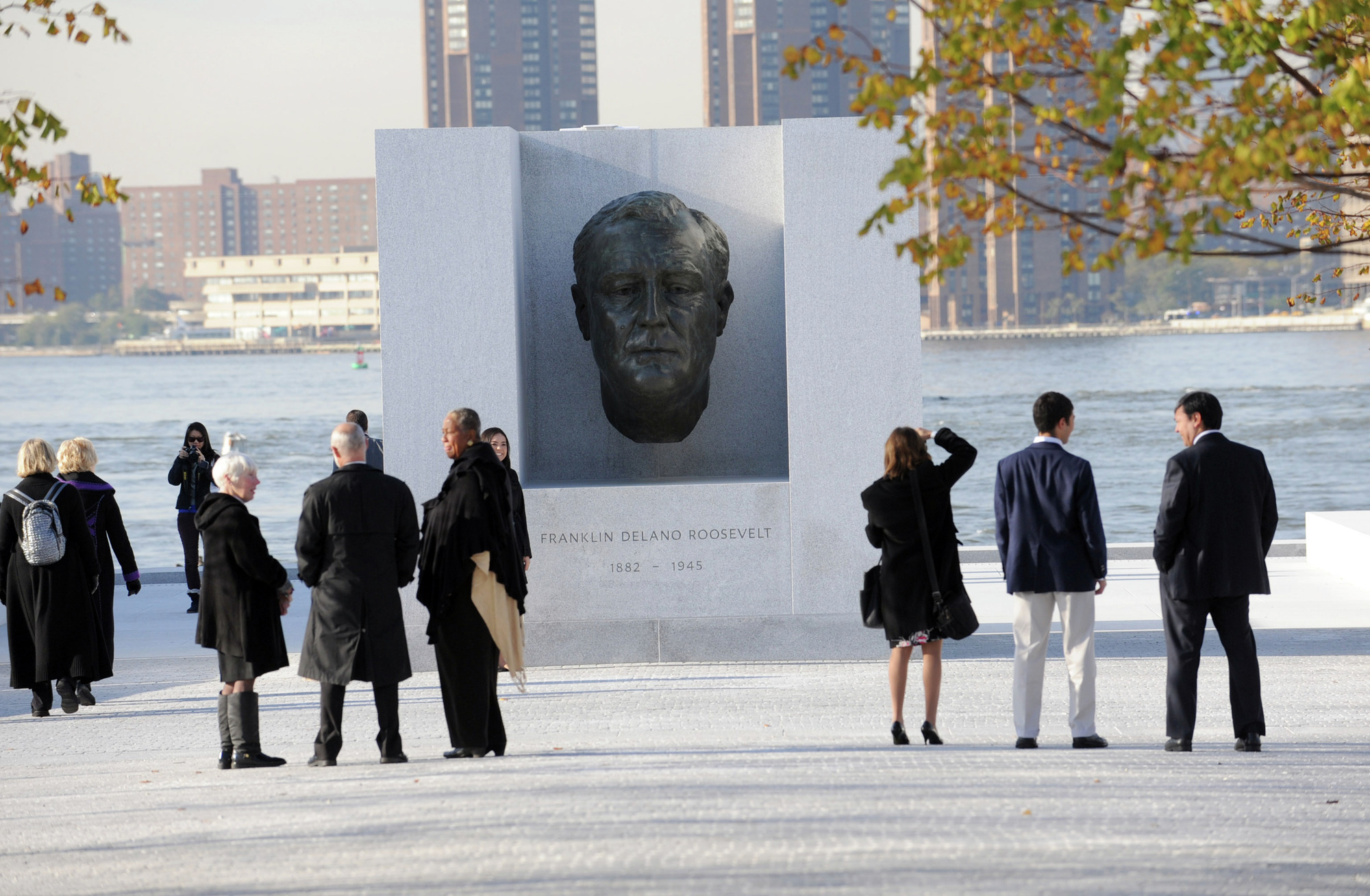 Gallery of Kahn's FDR Four Freedoms Park Opens in NYC! - 2