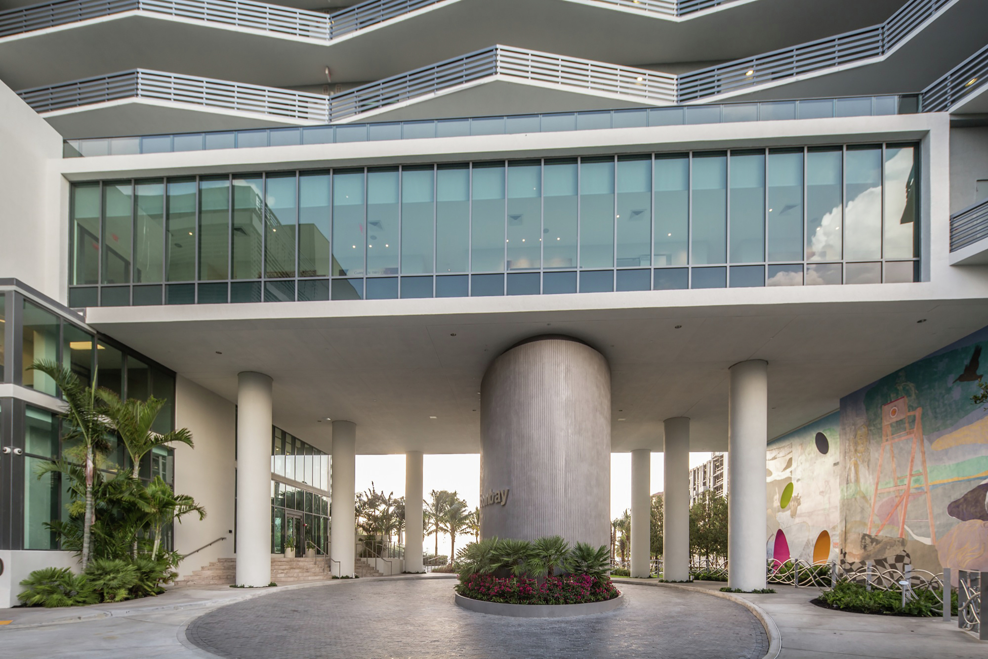 Galería de Icon Bay / Arquitectonica - 24