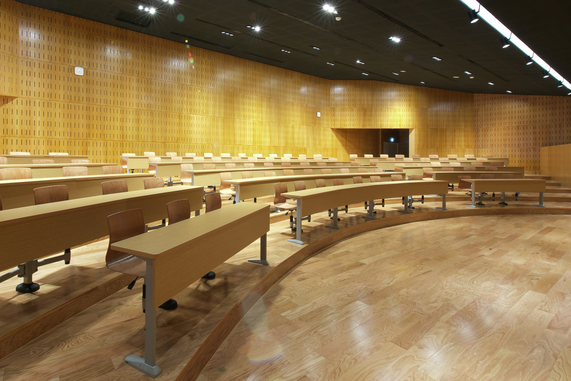 Gallery of Kaohsiung American School / MAYU architects - 20