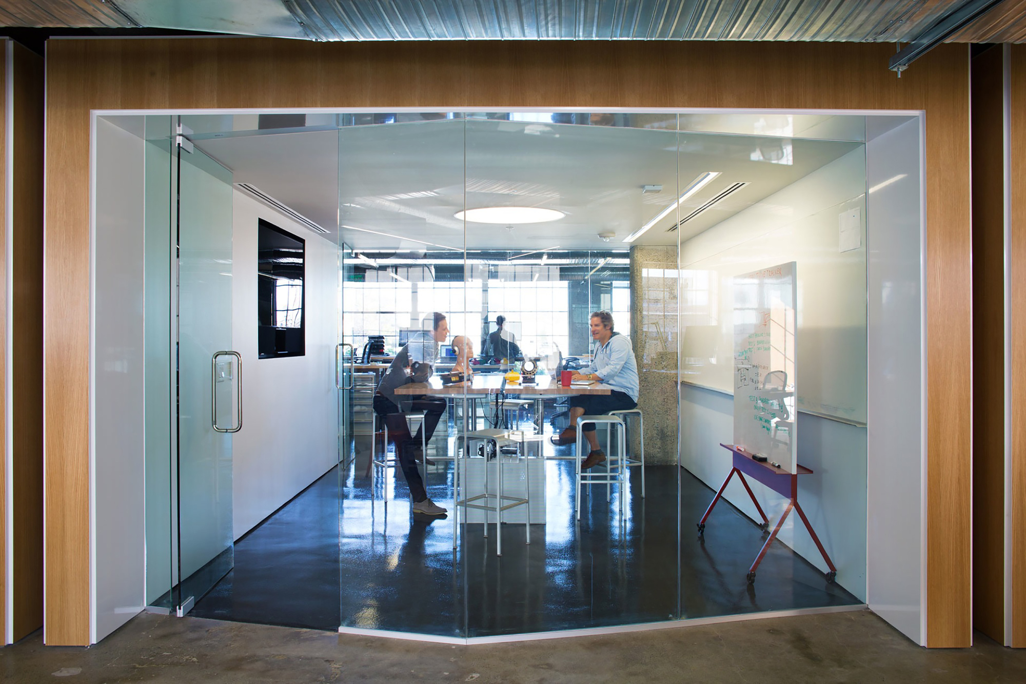 Gallery of PCH International Innovation Hub / ChrDAUER Architects - 20