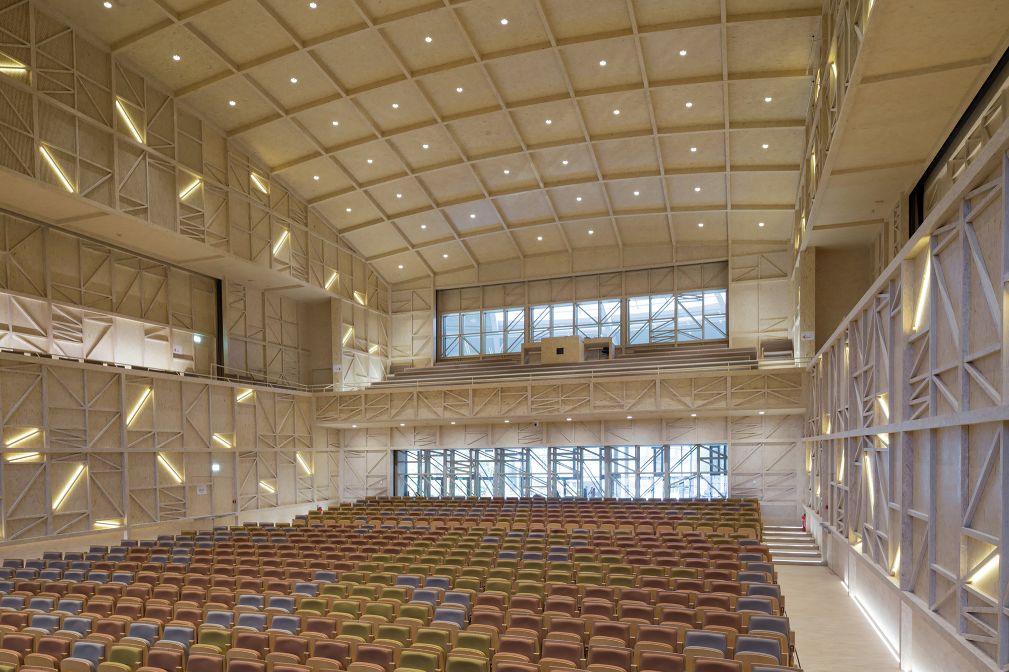 Galería de Carnal Hall en Le Rosey / Bernard Tschumi Architects - 14