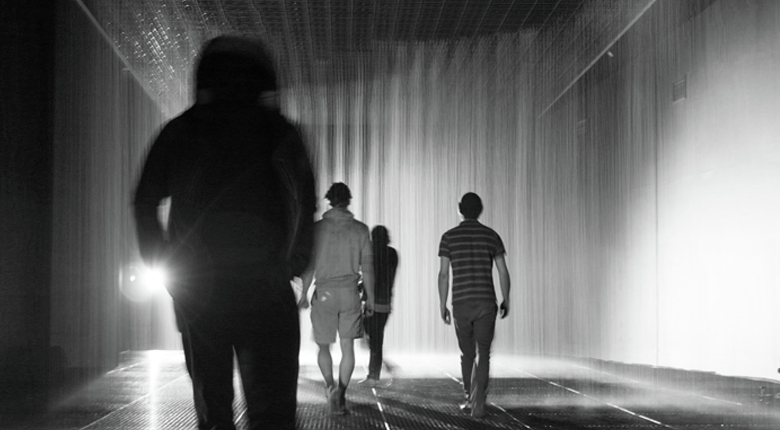 'Rain Room' Installation / rAndom | ArchDaily