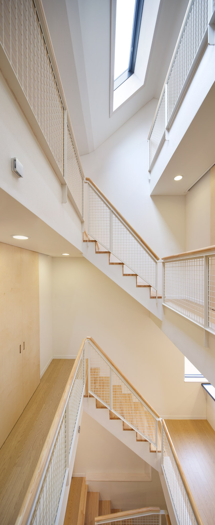 Gallery of Lollipop House / Moon Hoon - 11