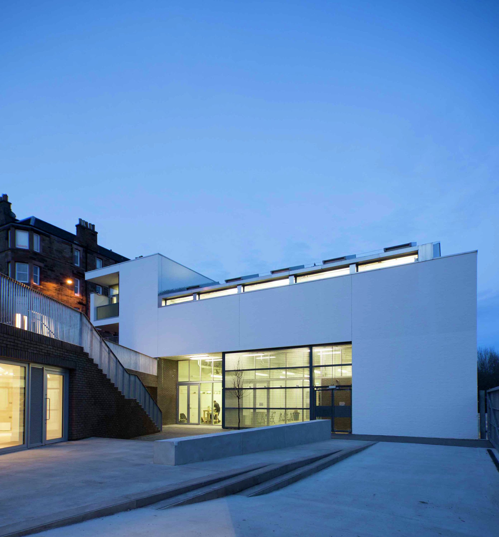 Gallery of Making Space for Making Art / Sutherland Hussey Harris - 4