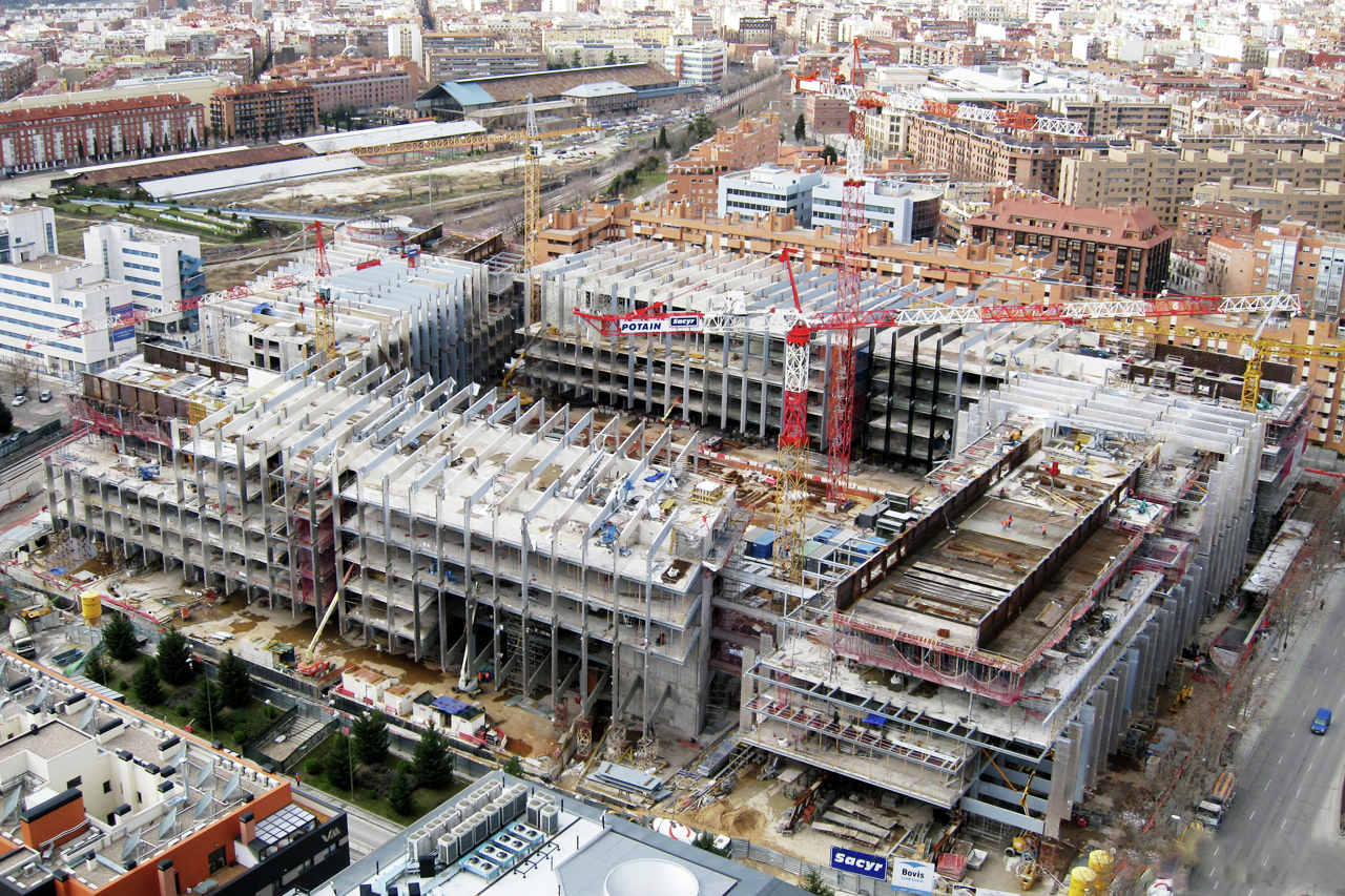 Gallery of In Progress: New Repsol Headquarters / Rafael de la Hoz - 15