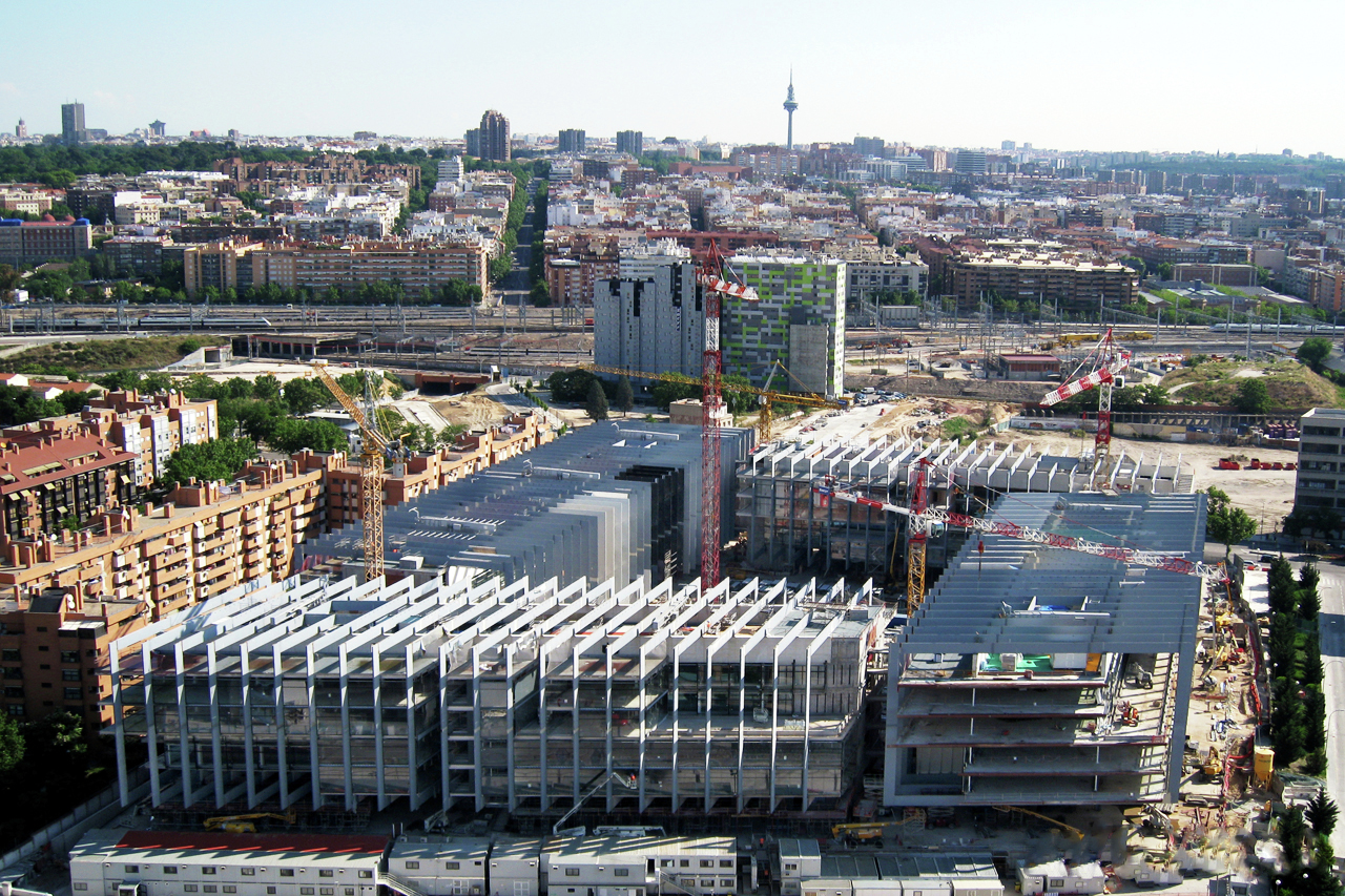 Gallery of In Progress: New Repsol Headquarters / Rafael de la Hoz - 14