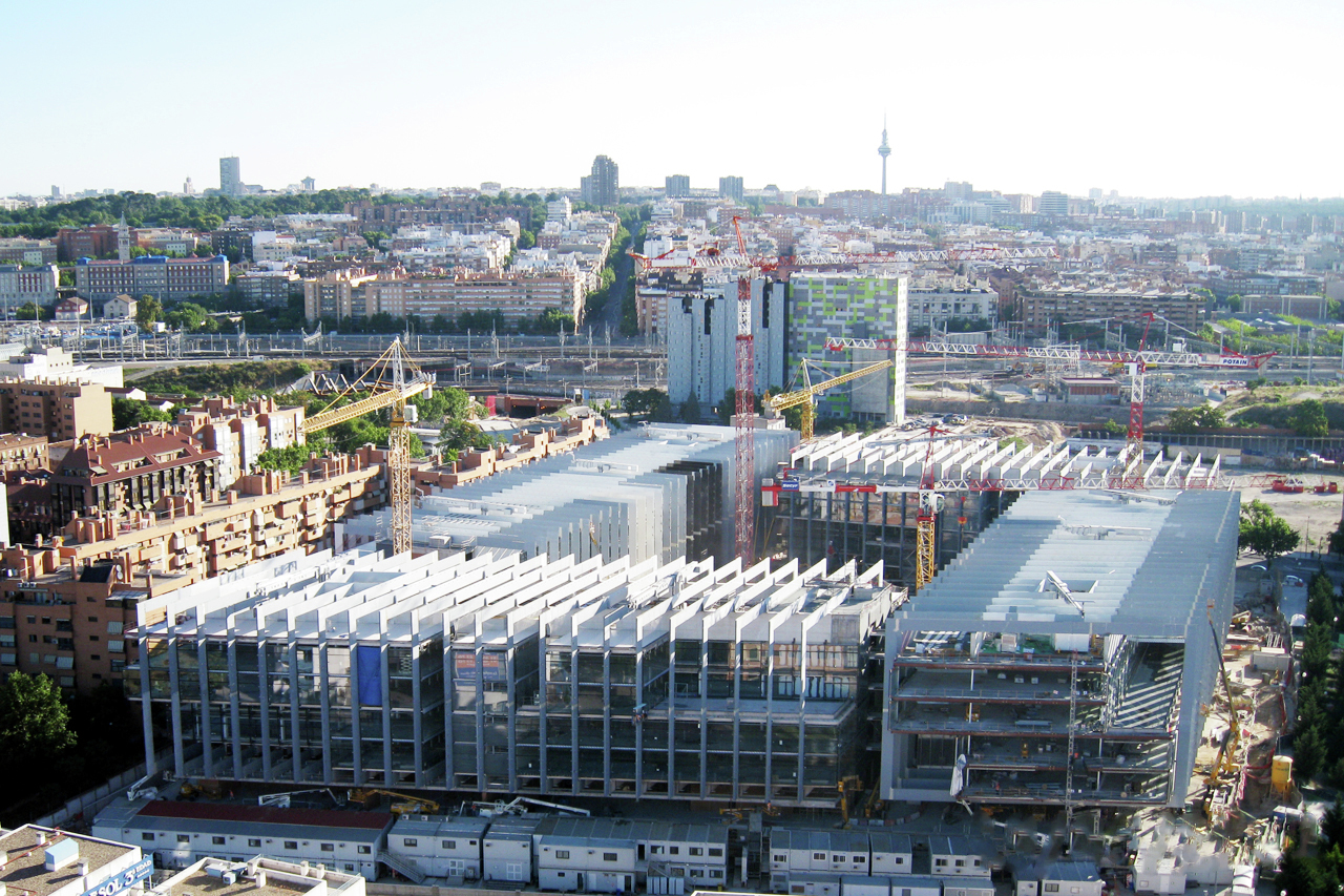 Gallery of In Progress: New Repsol Headquarters / Rafael de la Hoz - 13