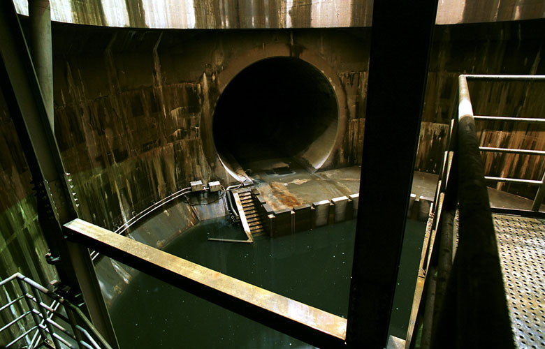 Gallery of Impressive Storm Sewer System / Saitama, Japan - 15
