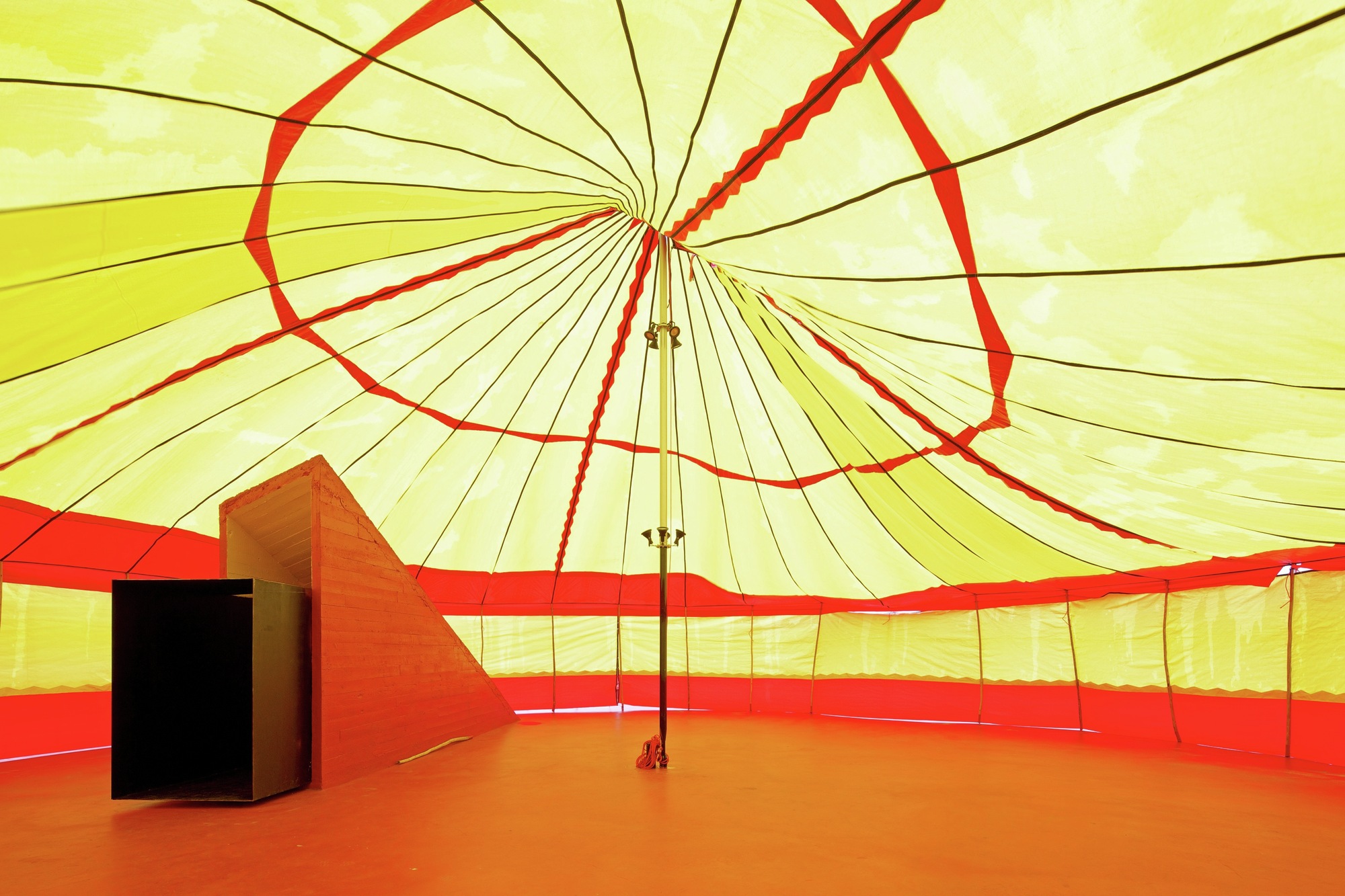 Gallery of NAVE / Smiljan Radic - 8