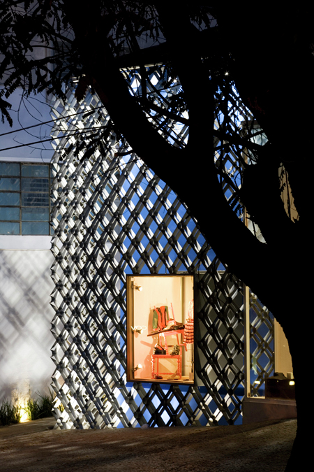 Gallery of Coven Store / Marcelo Alvarenga - 10