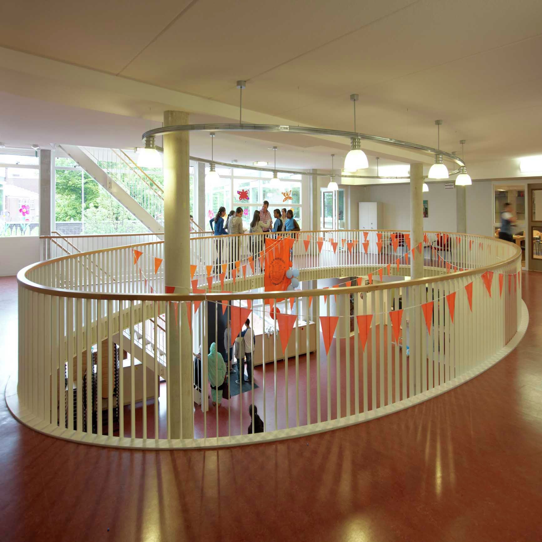 Gallery of New school building / FARO Architecten - 4