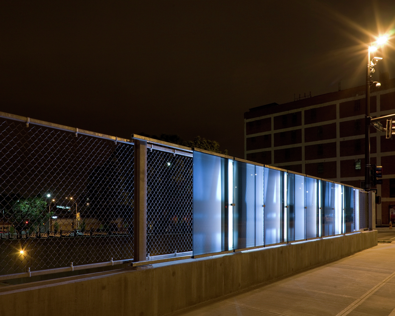 Gallery of Pedestrian Strands / el dorado - 2