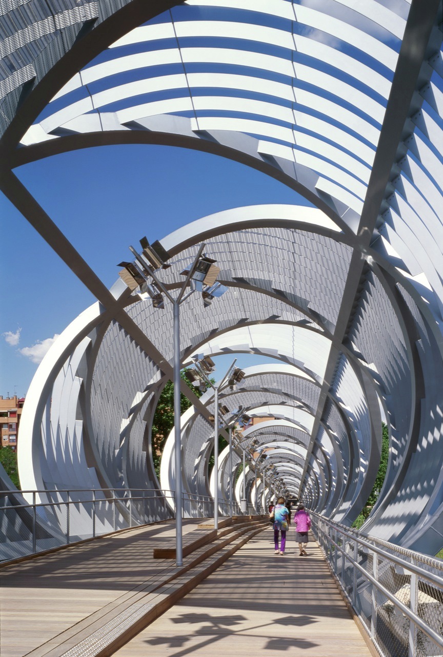 Arganzuela Footbridge / Dominique Perrault Architecture | ArchDaily