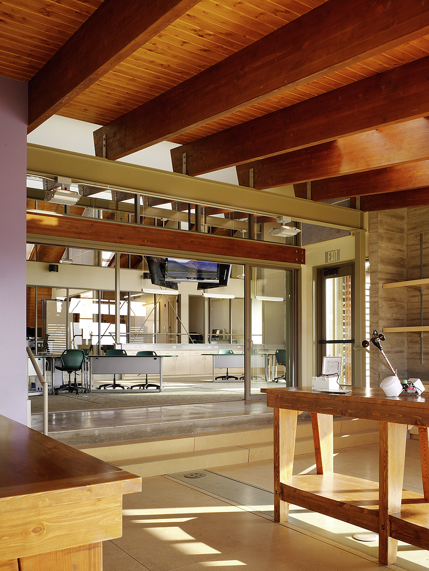 Gallery of Hawaii Preparatory Academy Energy Laboratory / Flansburgh ...