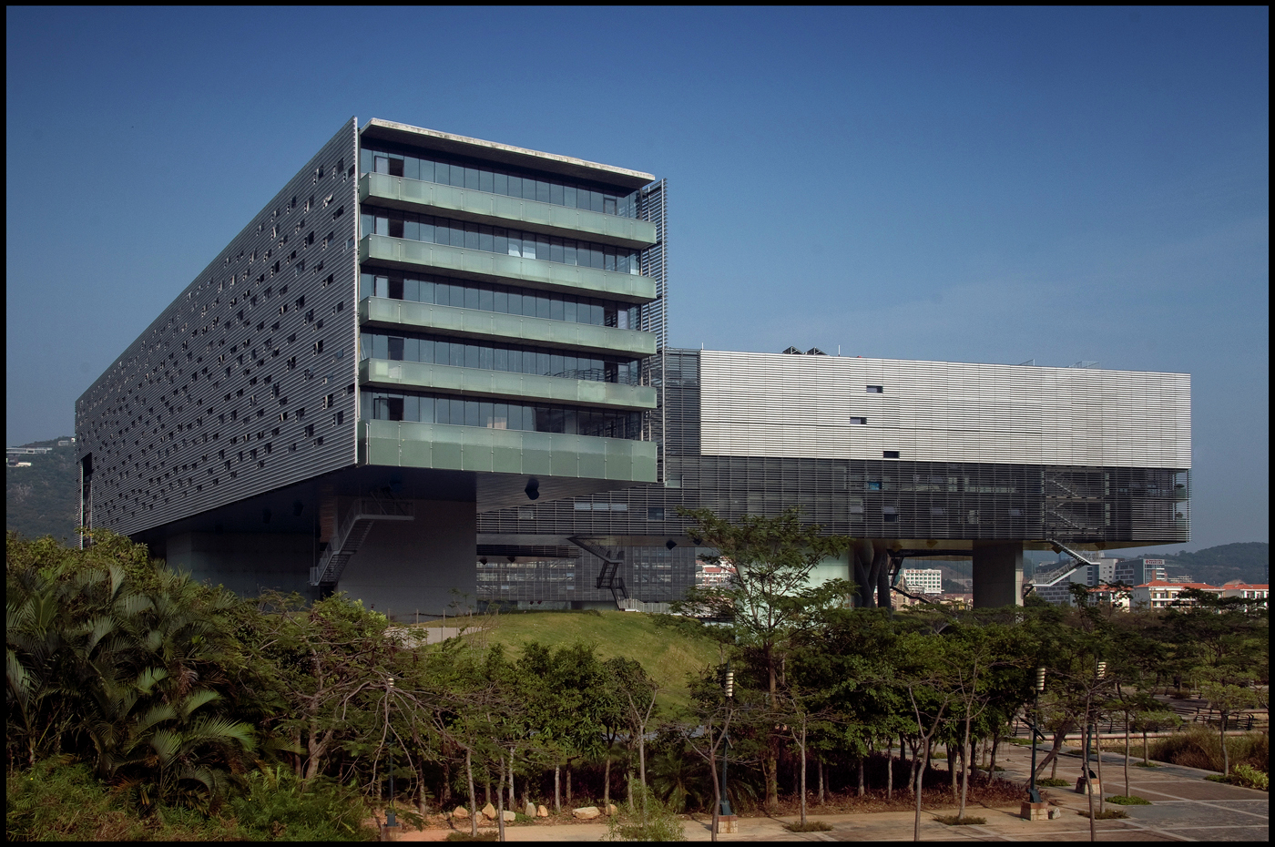 Gallery of Horizontal Skyscraper / Steven Holl / Matthias Wolff - 11