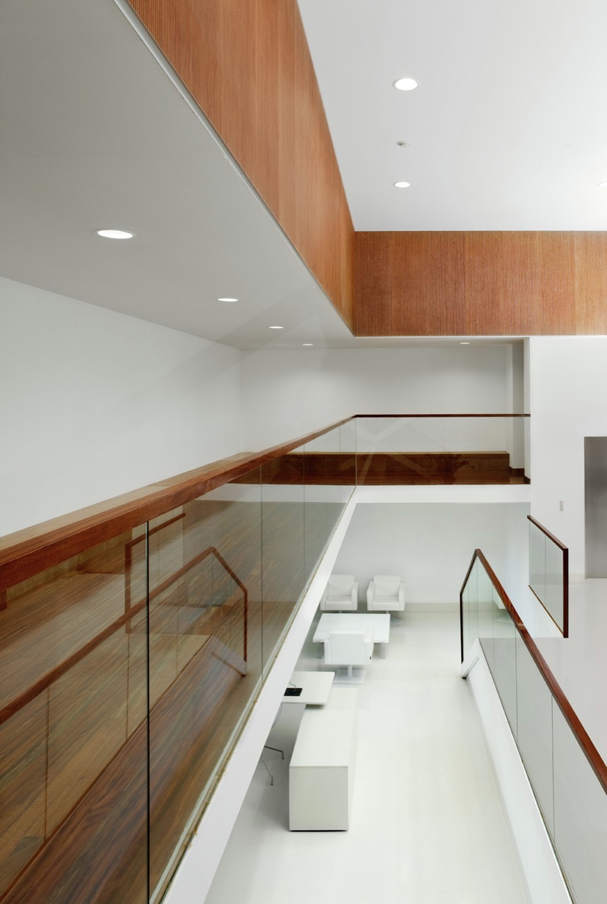 Zaragoza Metropolitan Seminary / ACXT Arquitectos | ArchDaily