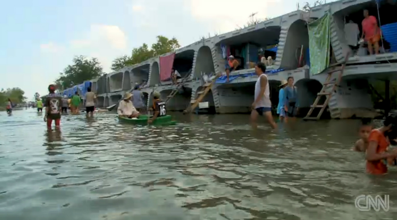 Makeshift Refuge in Bangkok | ArchDaily