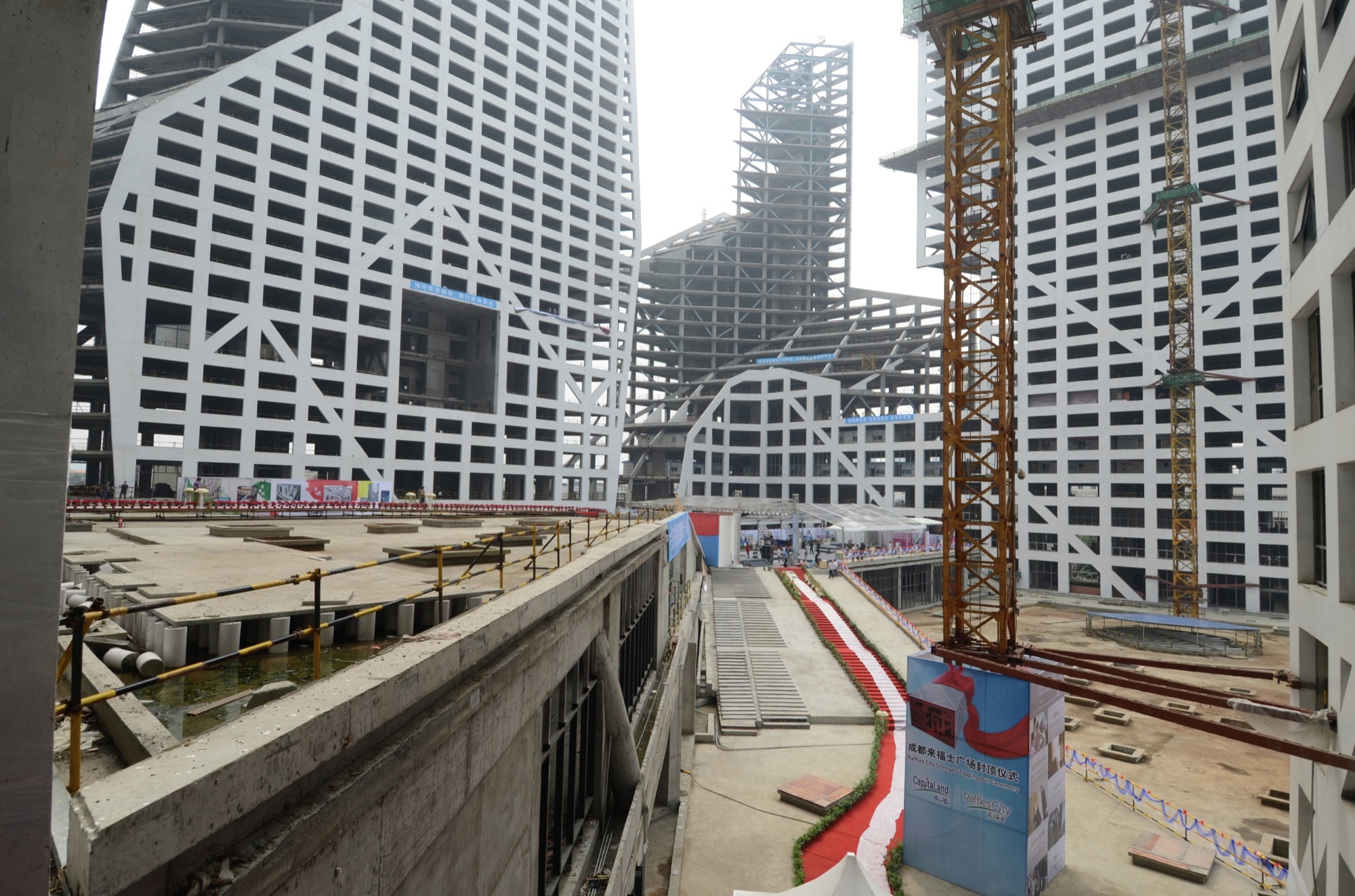 Gallery of In Progress: Sliced Porosity Block / Steven Holl Architects - 16