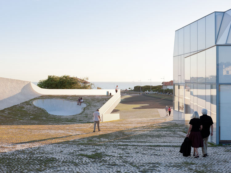 Gallery of Update: Museum of Ocean and Surf / LEAF Awards / Steven Holl - 1
