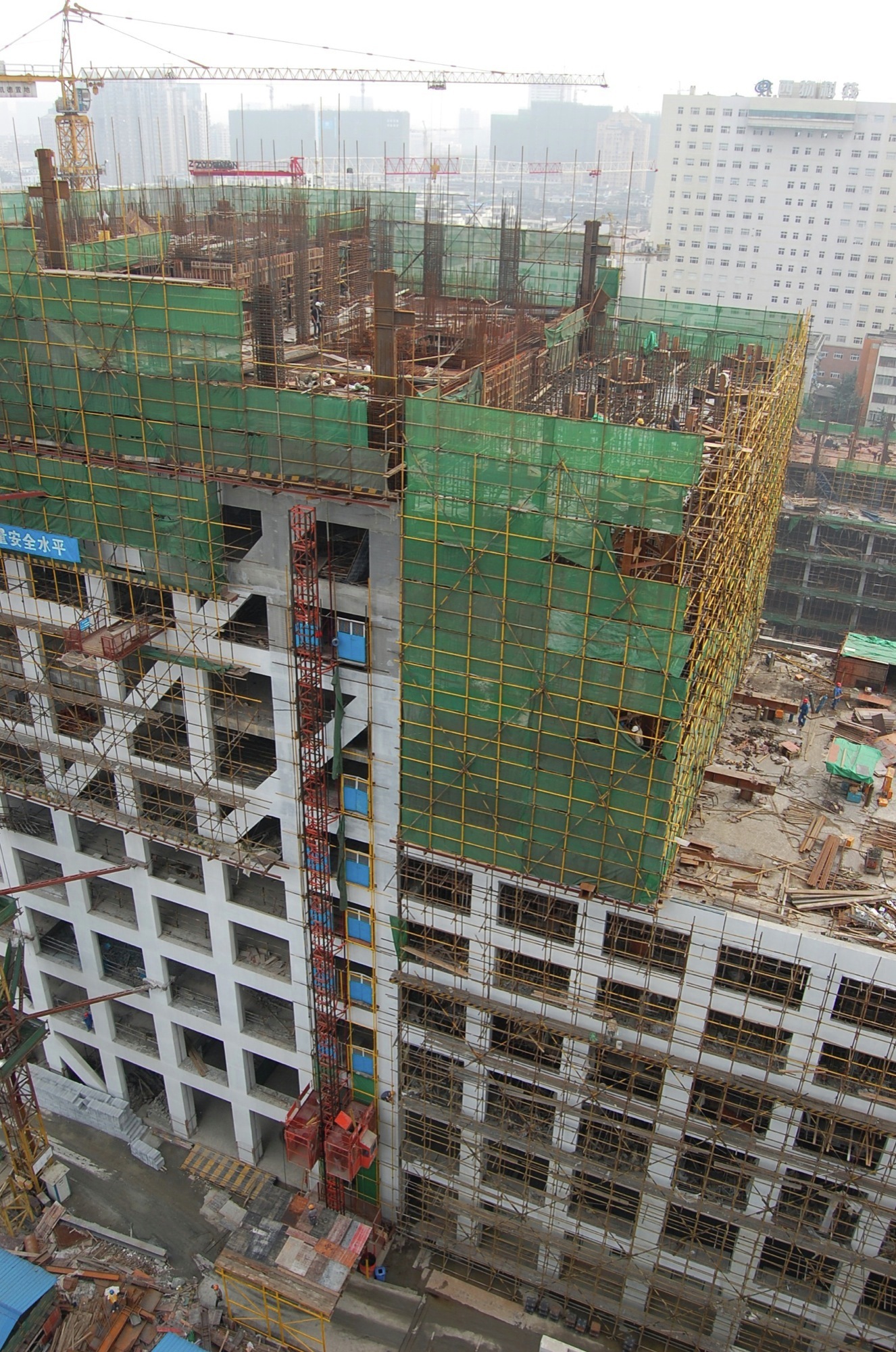 Gallery of In Progress: Sliced Porosity Block / Steven Holl Architects - 9