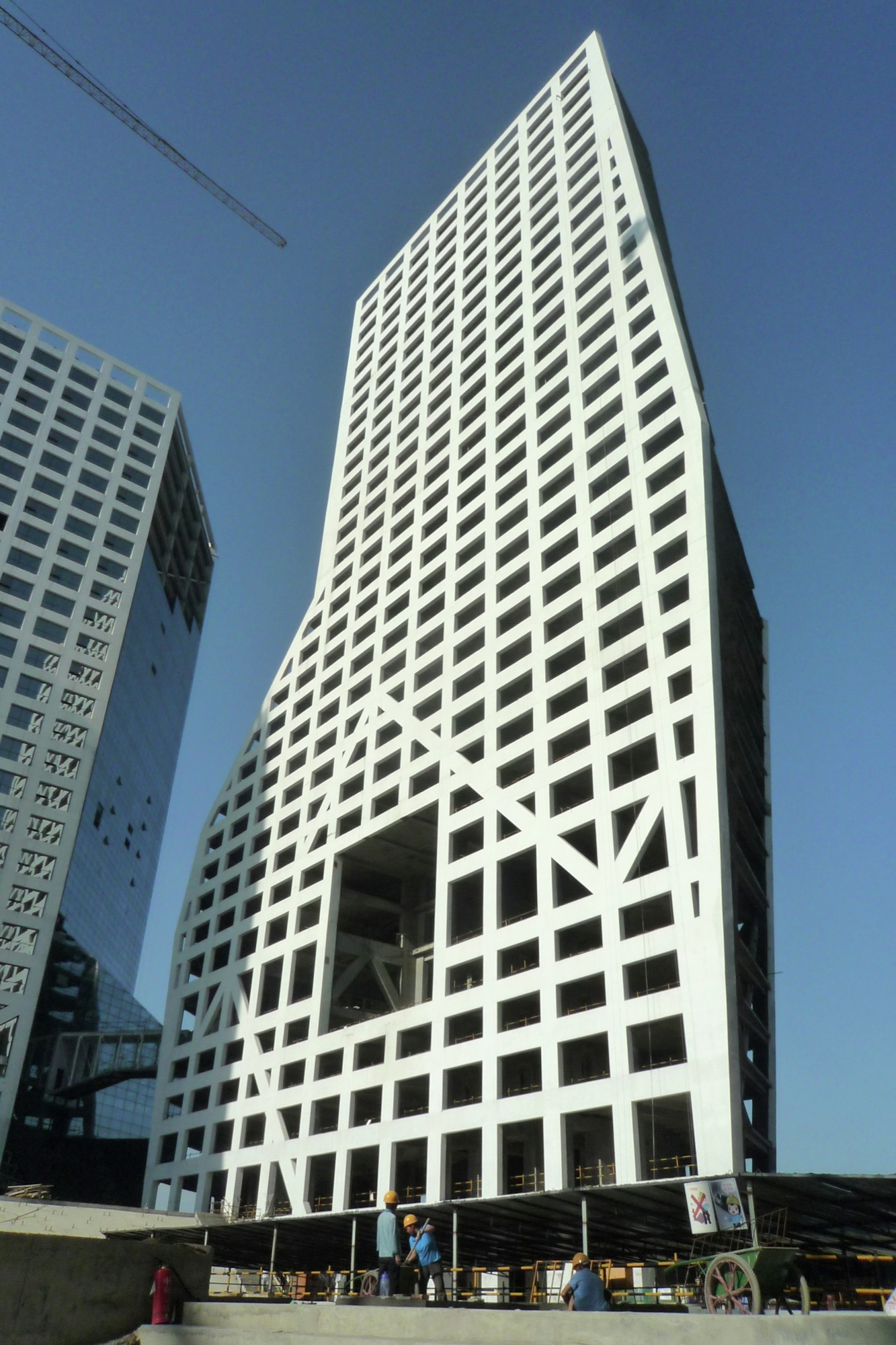 Gallery of In Progress: Sliced Porosity Block / Steven Holl Architects - 12