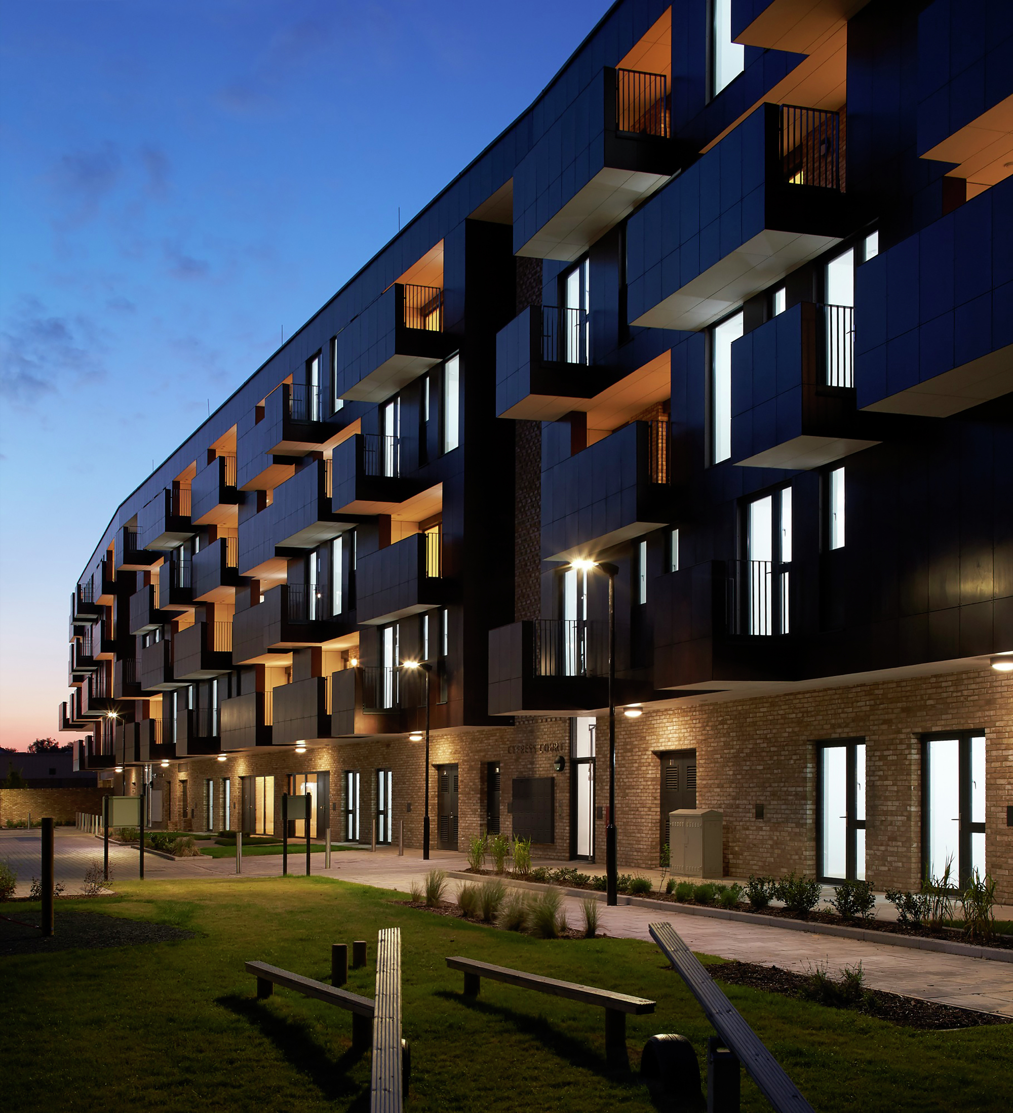 Gallery of The Alpine Place / Ayre Chamberlain Gaunt - 11