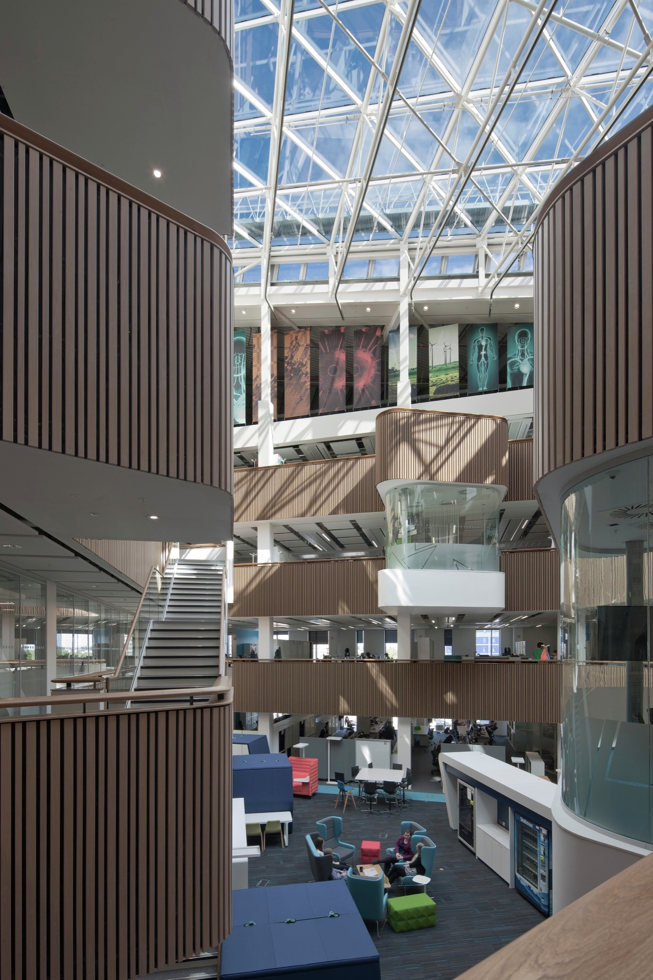 Galeria de Centro de Tecnologia e Inovação da Universidade de ...