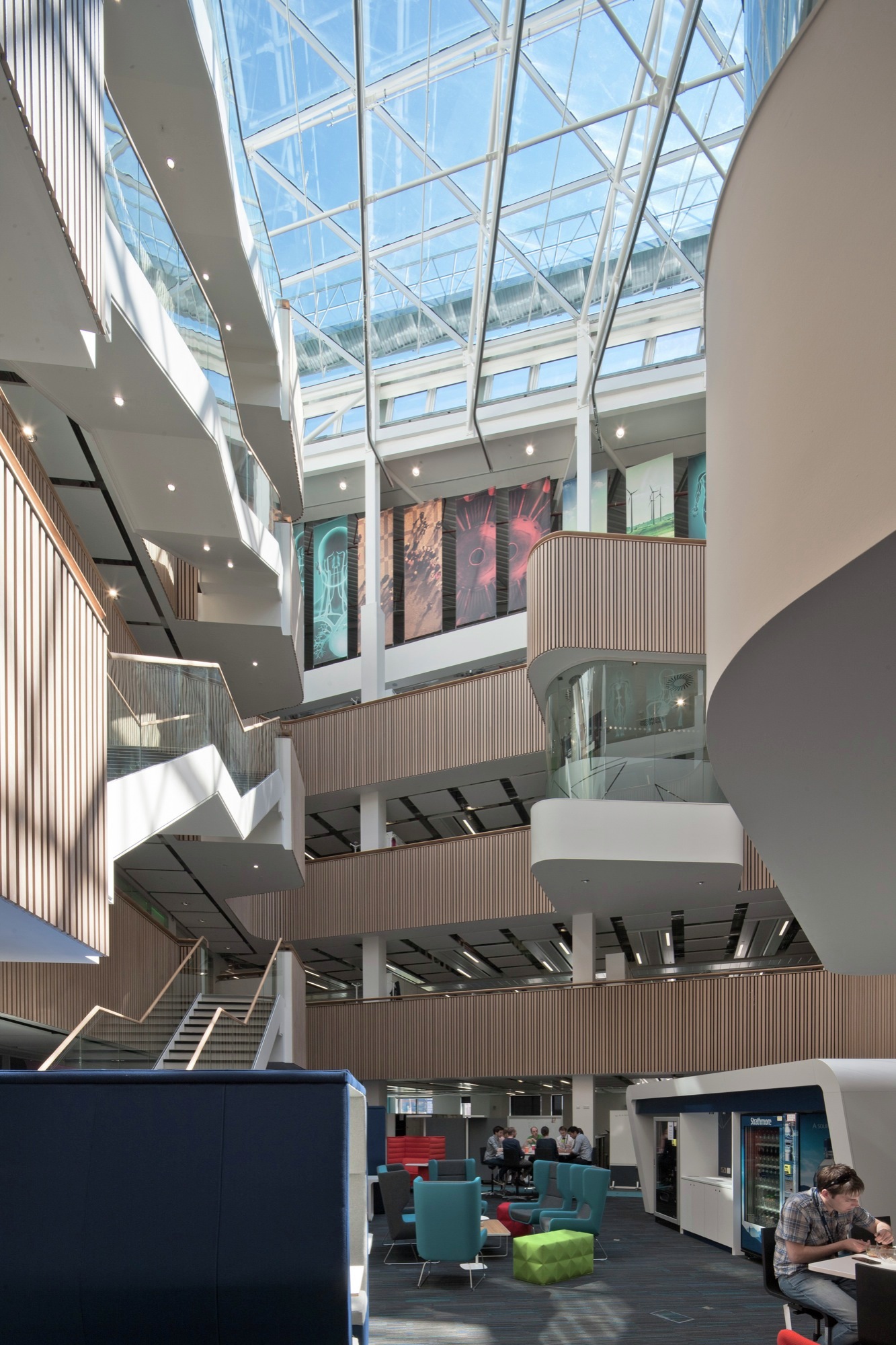 Gallery of Technology and Innovation Centre / BDP - 10