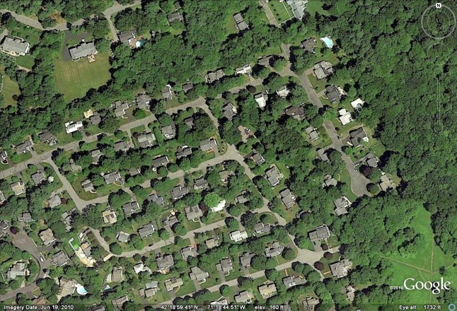 The Indicator: Following the White Rabbit through Google Earth | ArchDaily