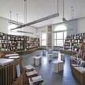 UdK Berlin Bookshop 2010 | ArchDaily