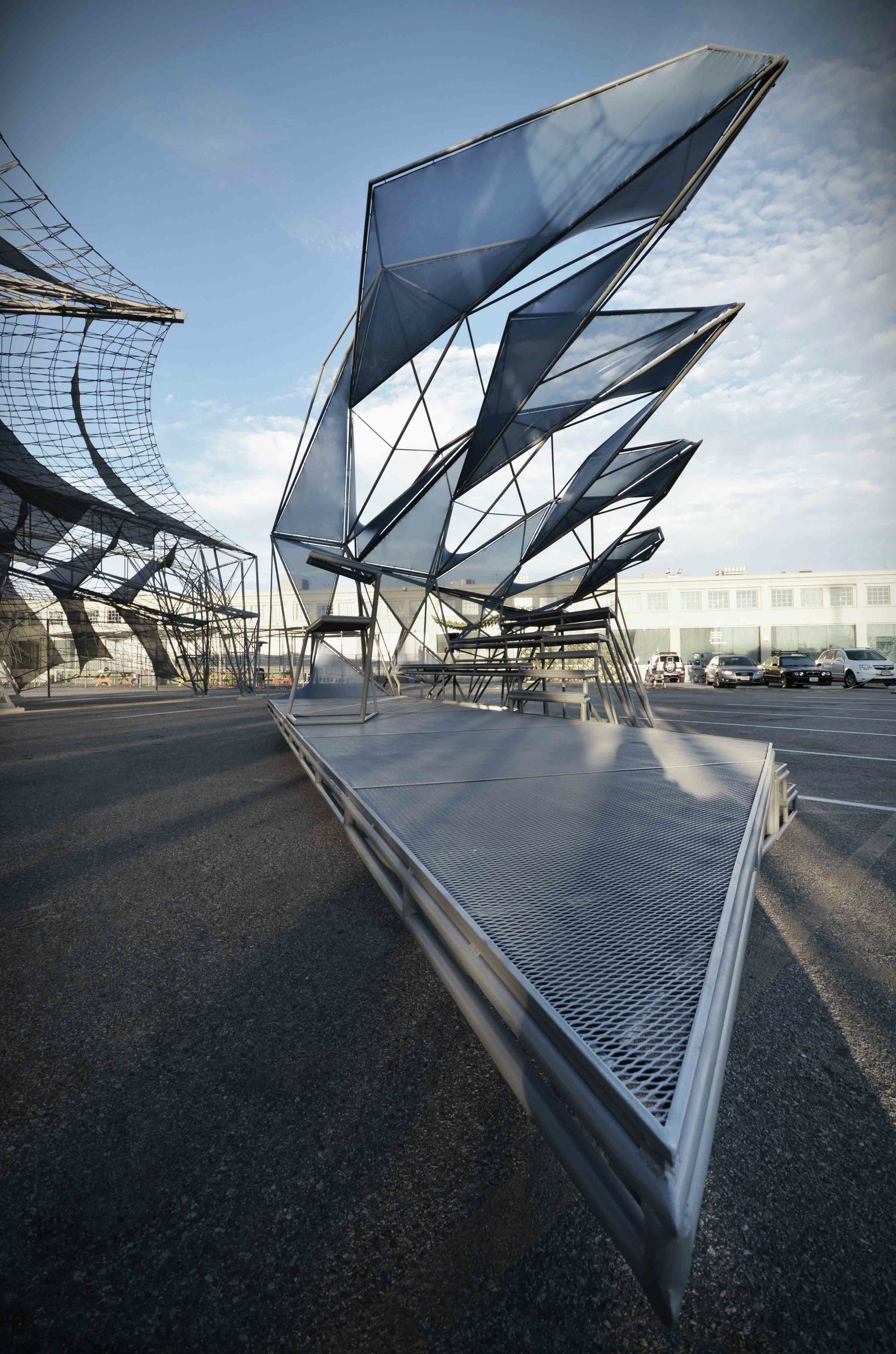 Gallery of Centerstage: SCI-Arc Graduation Pavilion / Oyler Wu ...