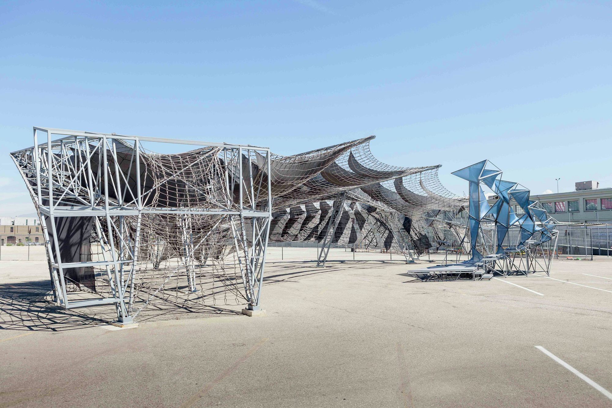 Gallery of Centerstage: SCI-Arc Graduation Pavilion / Oyler Wu ...