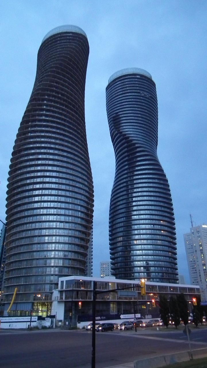 Gallery of Update: Absolute Towers / MAD Architects - 4