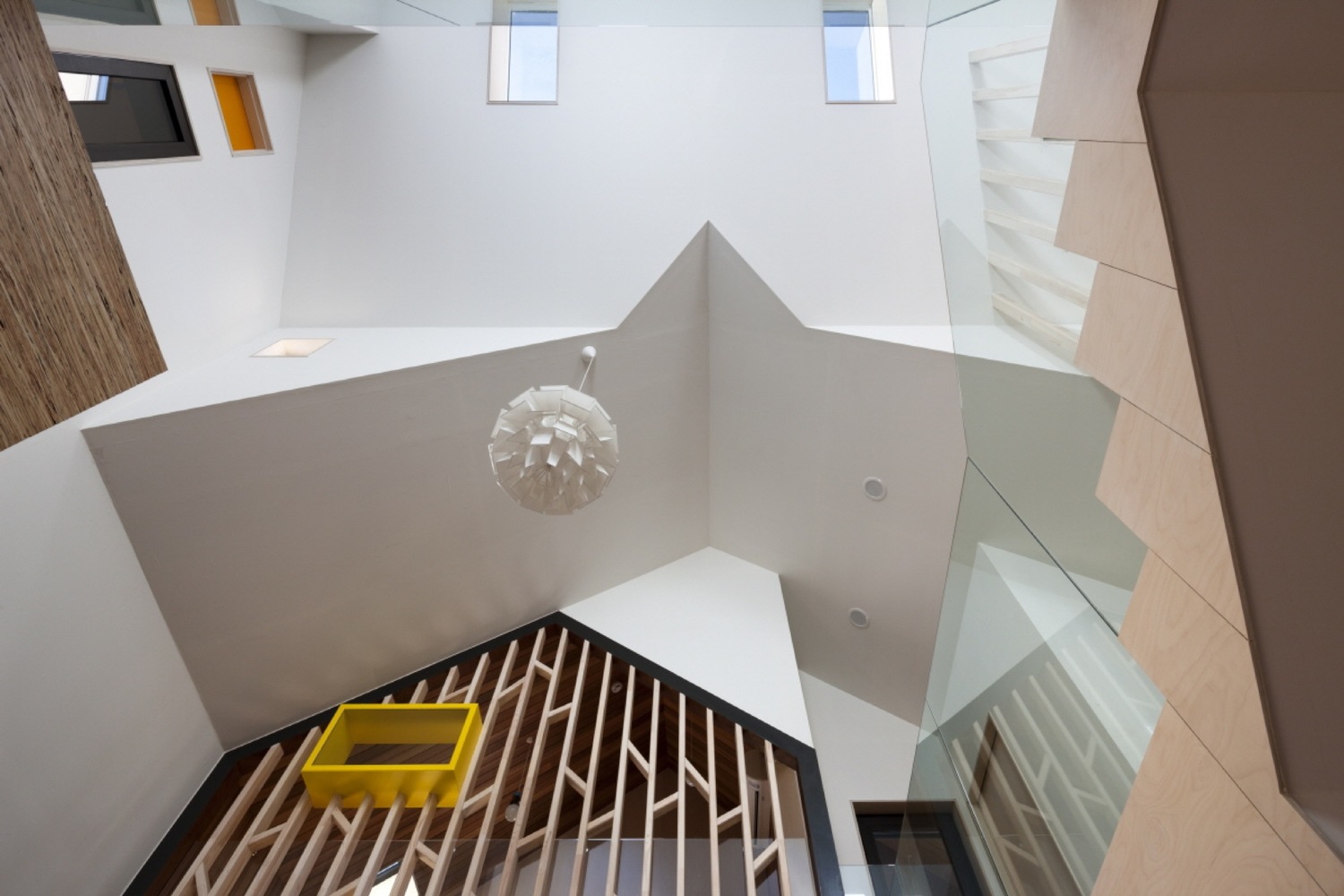 Gallery of Iksan T-House / KDDH architects - 11