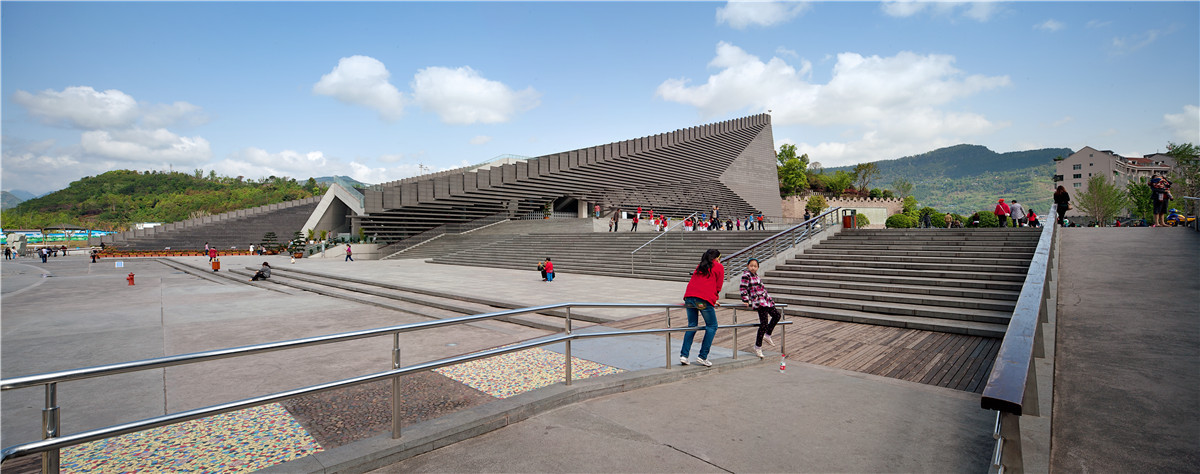 Gallery of Yunyang Civil Activities Centre / Tanghua Architect ...