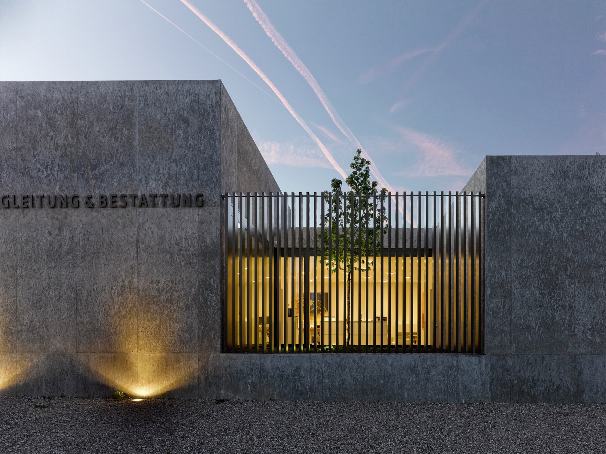 Residential and Commercial Building Messer / ssm Architekten | ArchDaily