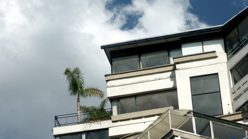 Galería de Clásicos de Arquitectura: Edificio Basurto / Francisco J ...