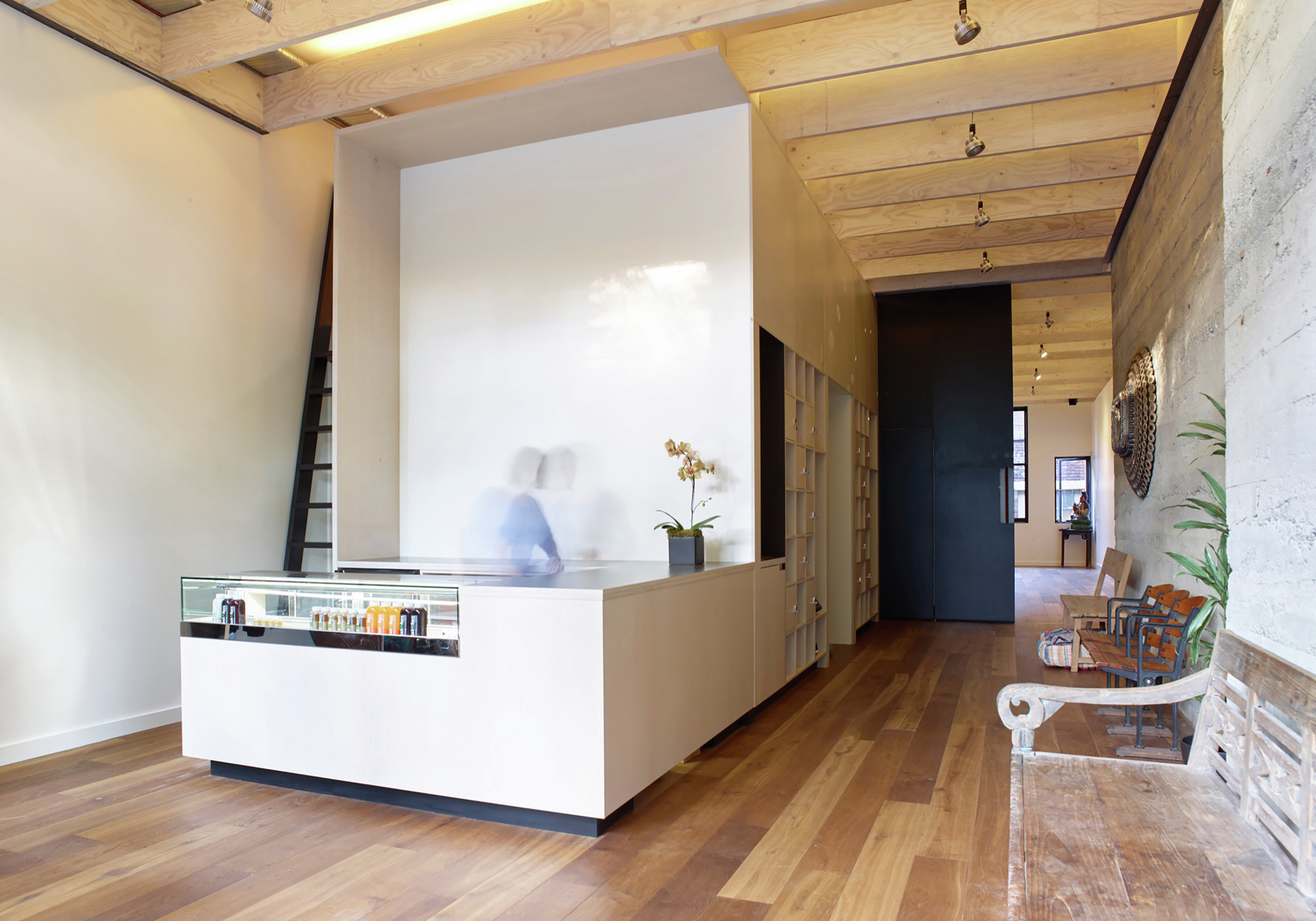 Gallery of Ritual House of Yoga / goCstudio - 6