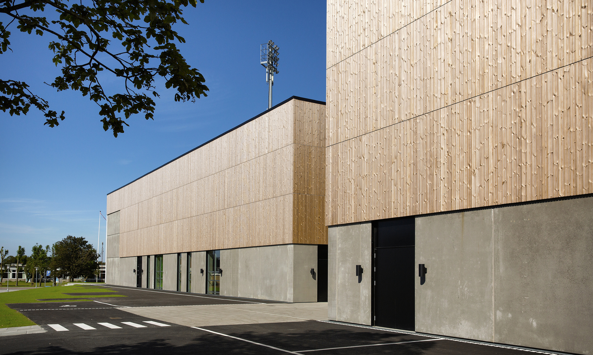 Gallery of Hjørring Arena / LUMO Architects - 4