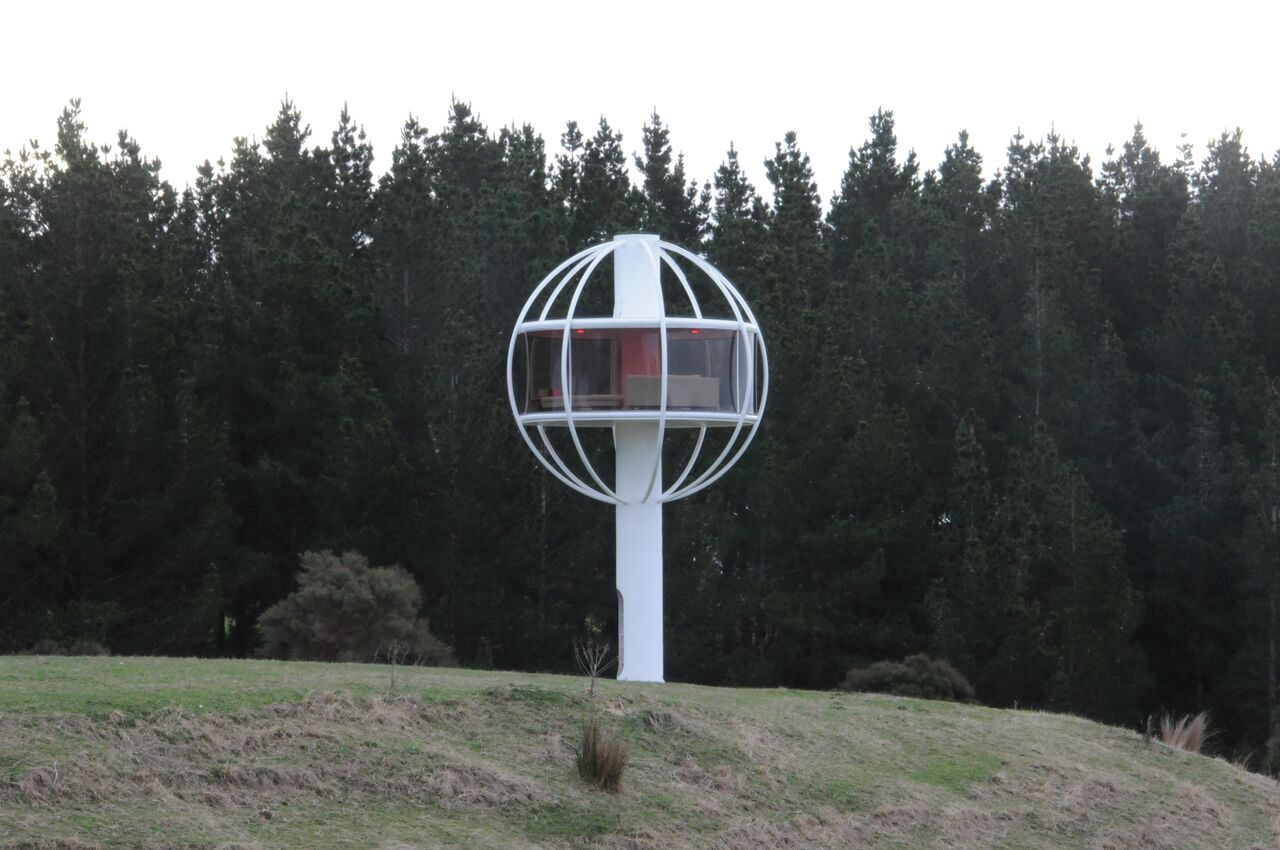 Gallery of Live Out Your Adult Treehouse Fantasies With the Skysphere - 10