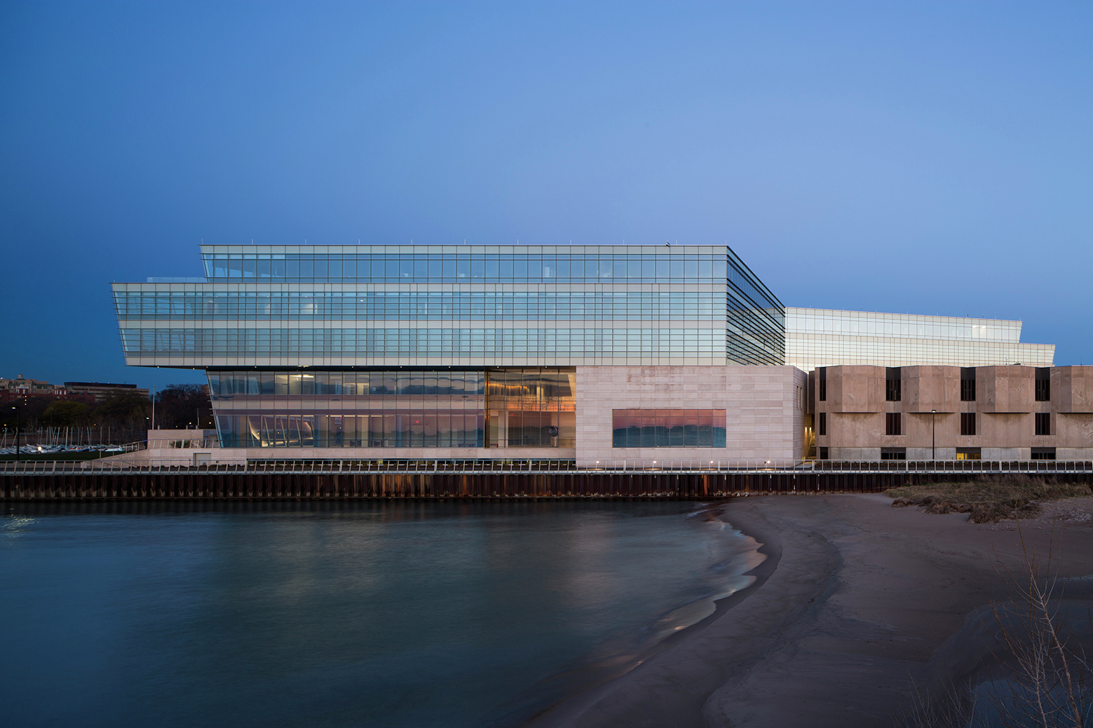 Gallery of Northwestern University Ryan Center / Goettsch Partners - 9