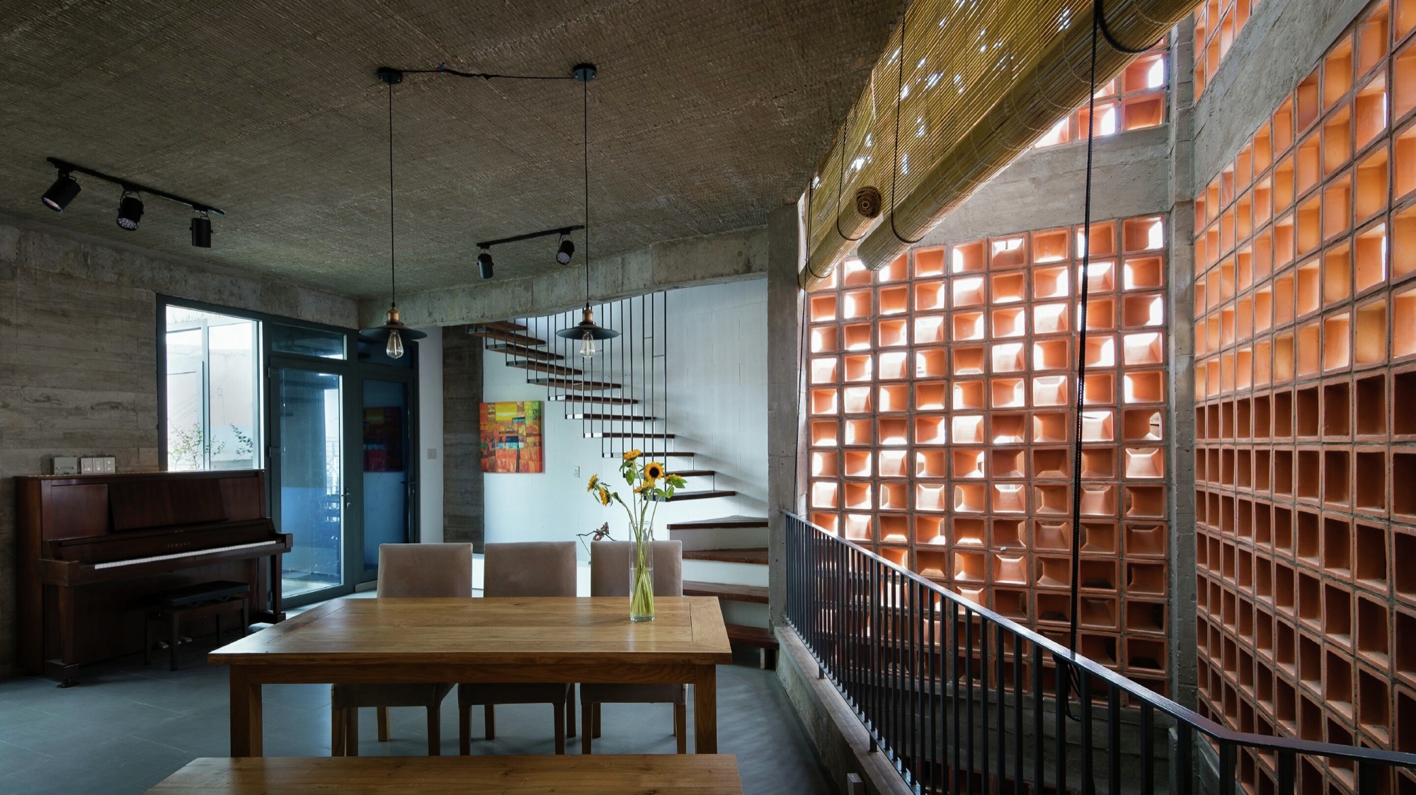 Gallery of Chi House / G+ Architects - 13