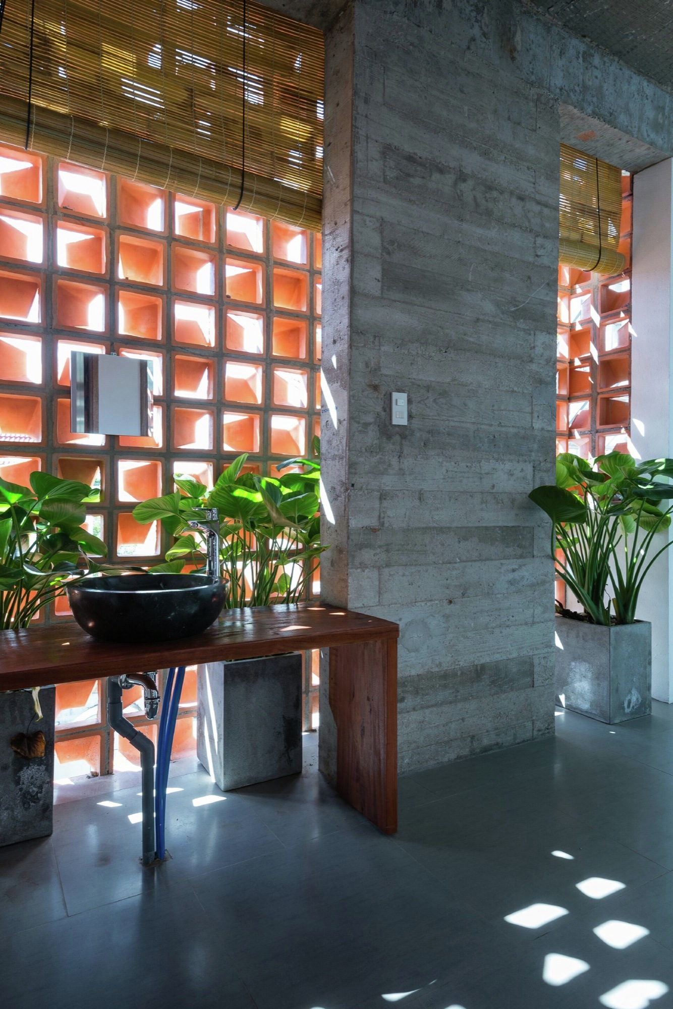 Gallery of Chi House / G+ Architects - 8