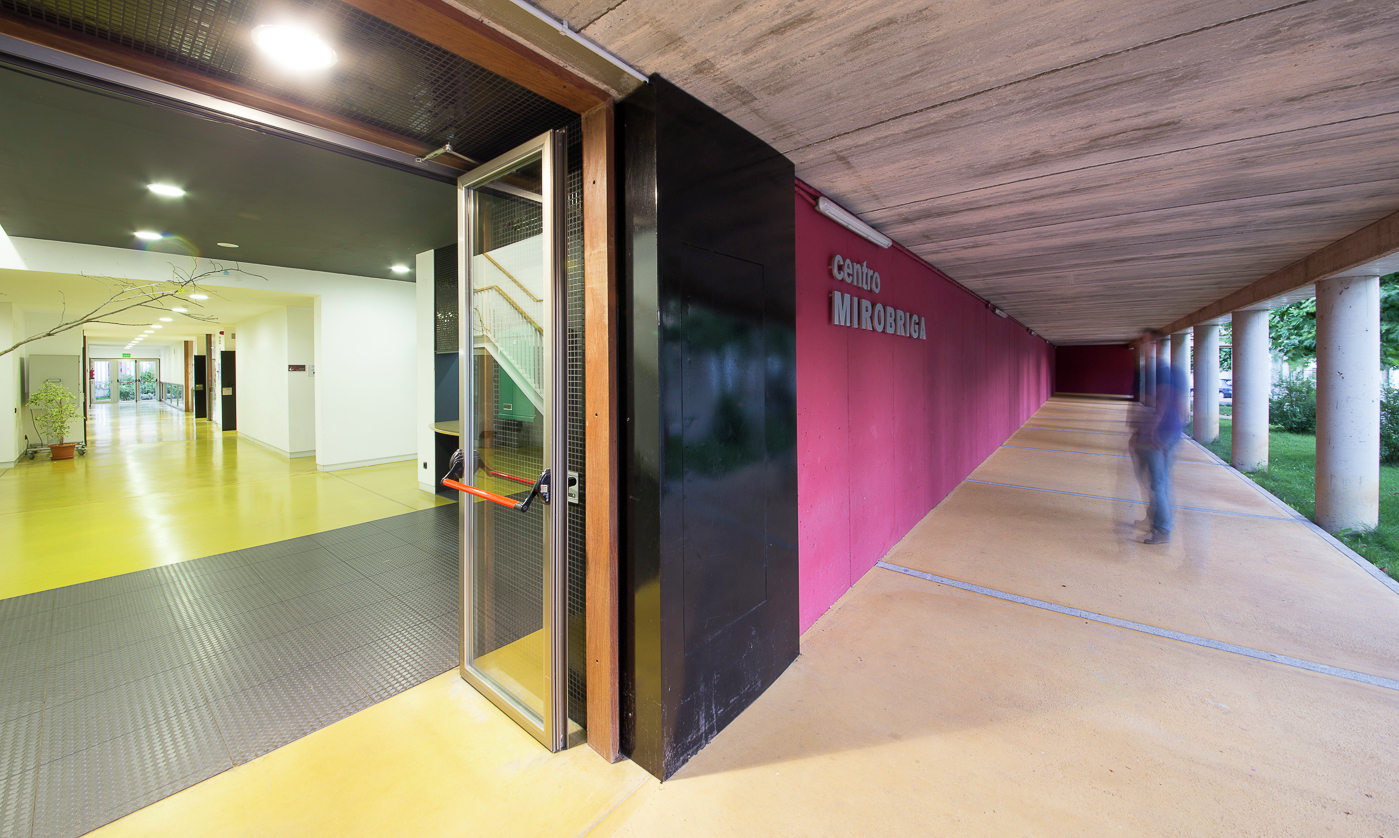 Gallery of Occupational Center in Sanjuanejo / Juan Carlos Navarro ...