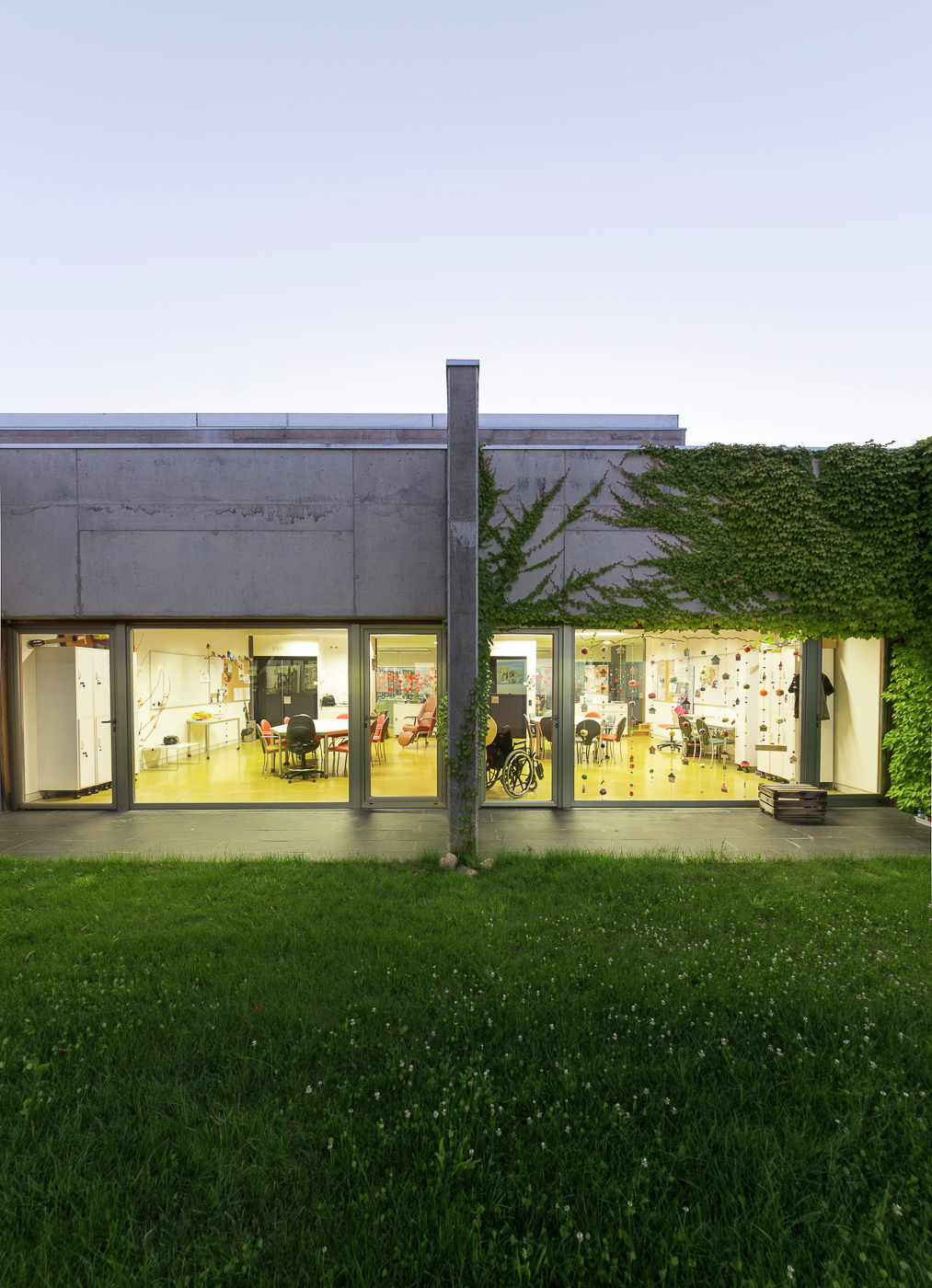 Gallery of Occupational Center in Sanjuanejo / Juan Carlos Navarro ...